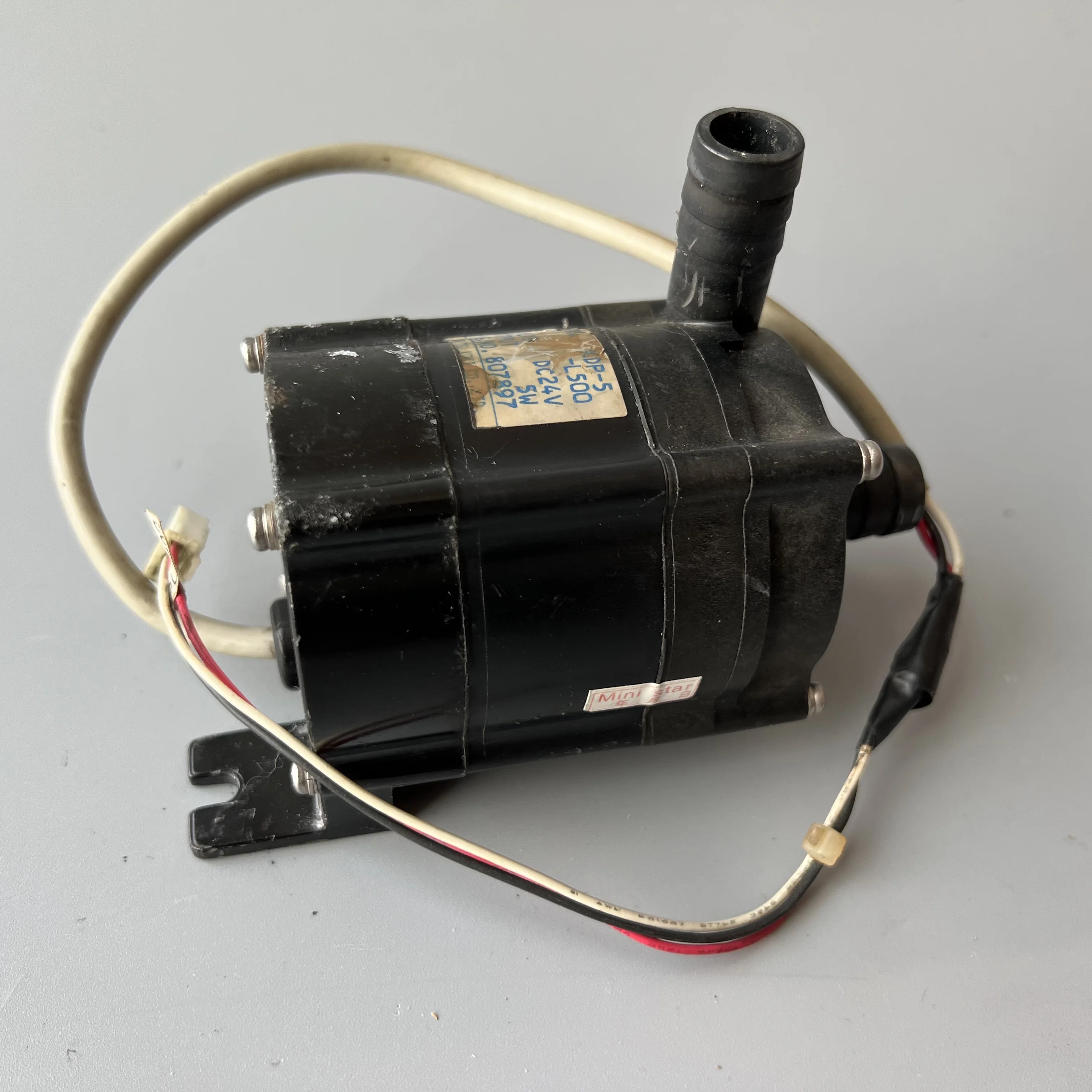 Used Original Fuji Pump F133Y100059 133Y100059 DC24V 5W for Frontier ...