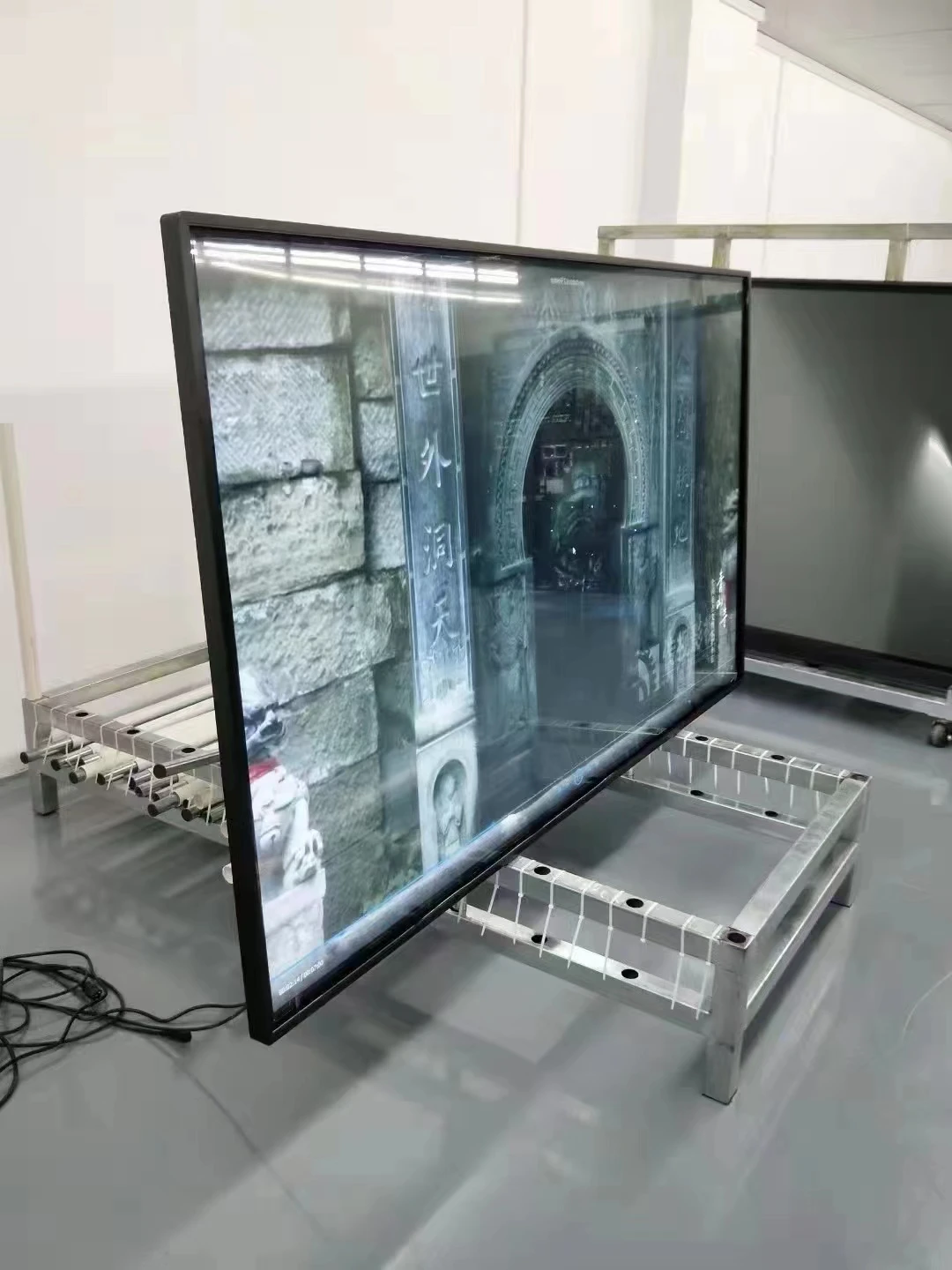 Smartv-ultra-hd-tv-95-100-110-polegadas-led-4k-8k-tv-com-tela-grande ...