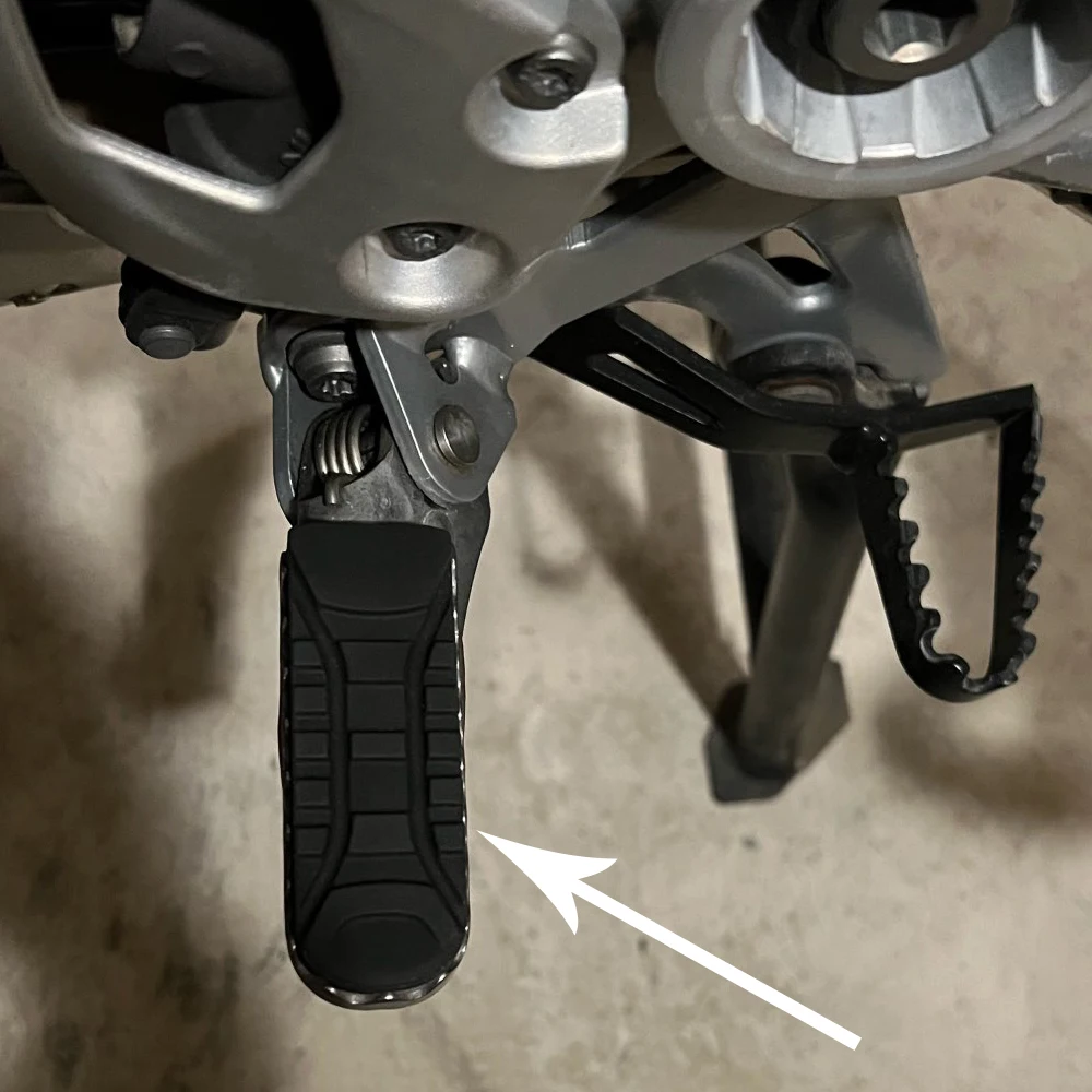 Motorcycle Foot Rests Peg Rear Footpeg Plate Cover For BMW F750GS ...