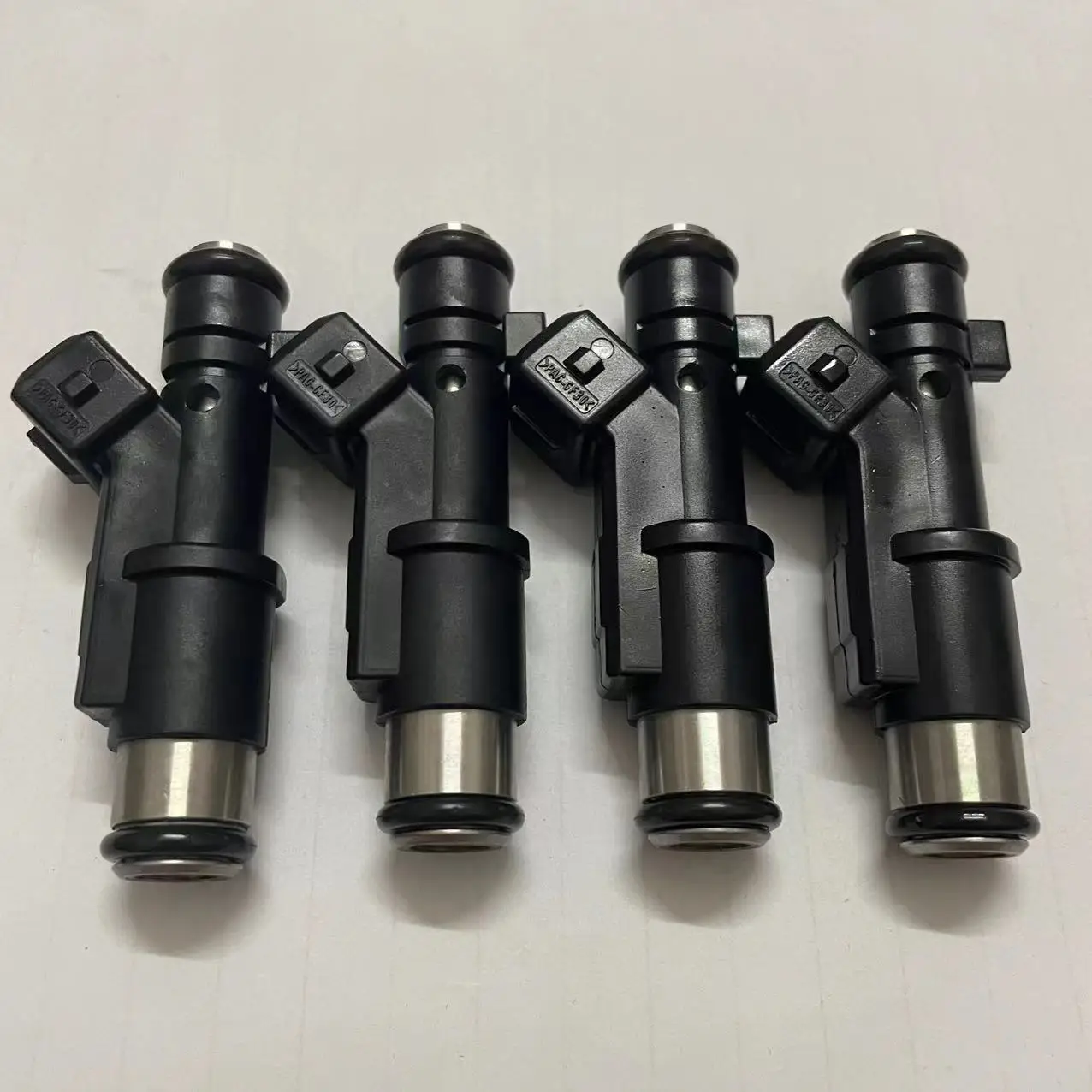 Fuel-Injectors-OEM-1984E2-01F003A-For-Peugeot-206-307-406-For-Citroen ...