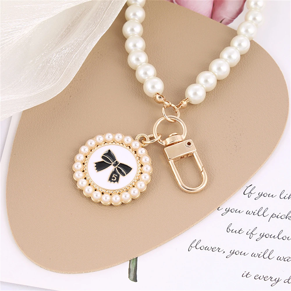 Trendy Pearl Key Chain Delicate 5 Bow Metal Keyring for Women Handbag ...