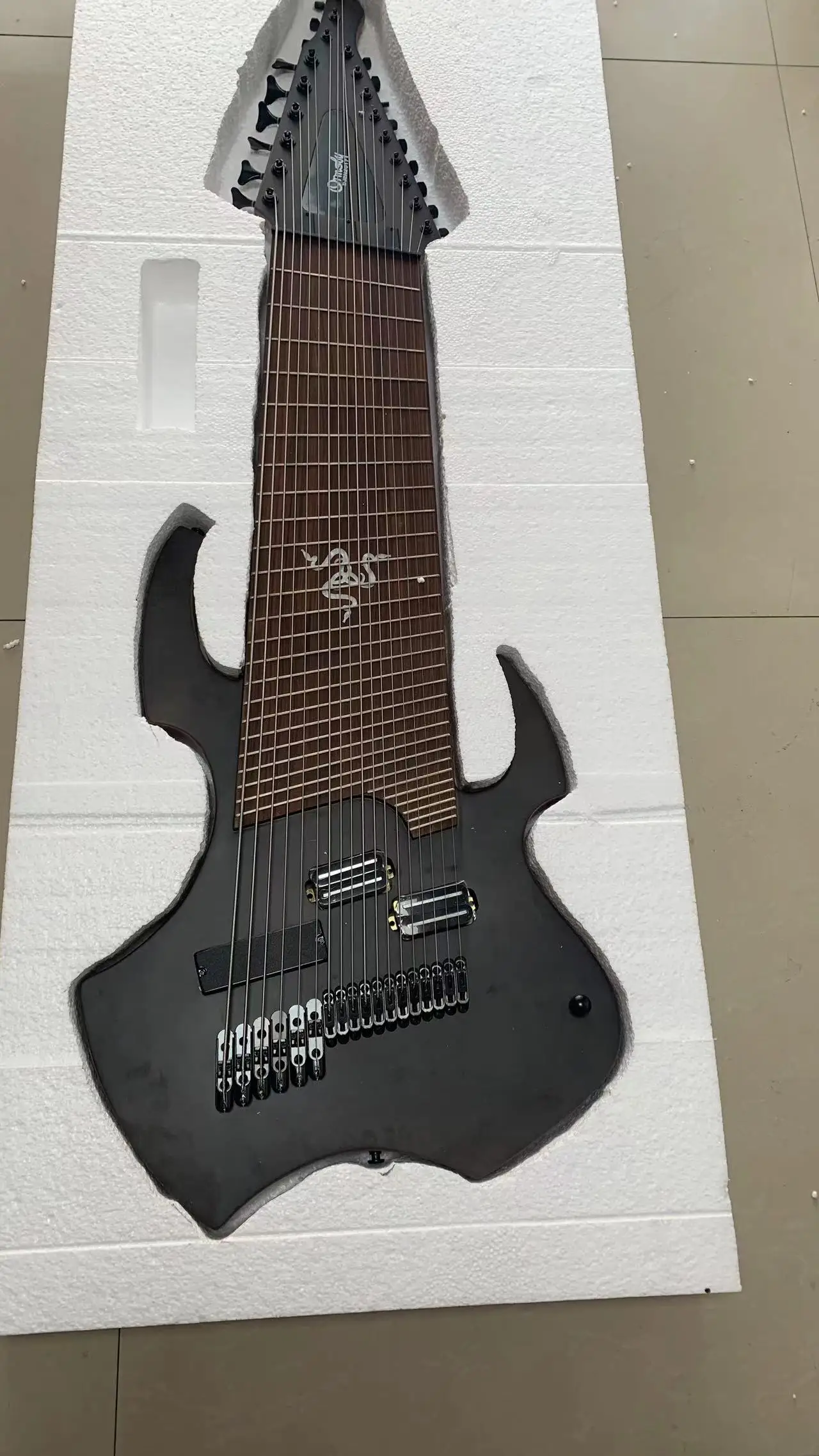 High-end-custom-multi-string-guitar-plus-bass-support-customization ...