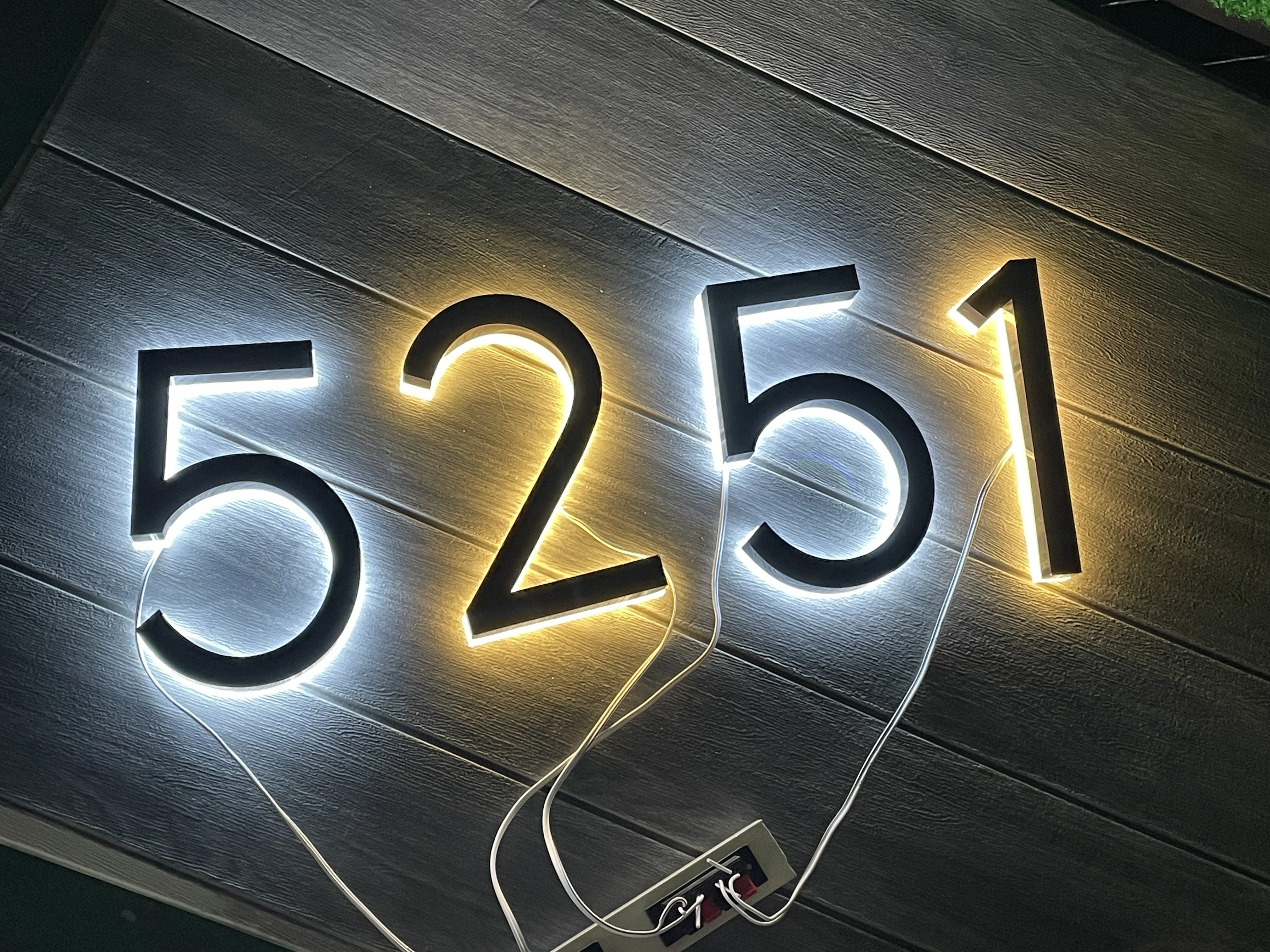 LED-House-Numbers-Metal-illuminated-Light-Outdoor-Waterproof-Home-Hotel ...