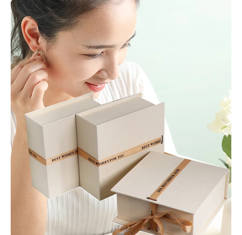 Luxury Gift Packaging Box With Ribbon Portable Flip Jewelry Box With ...