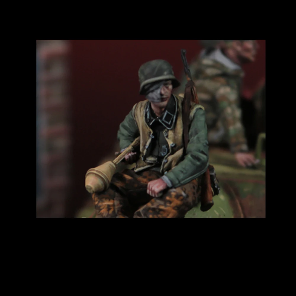 1/35 WWII Grenadier soldier, Resin Model figure soldier, WW2 Military ...
