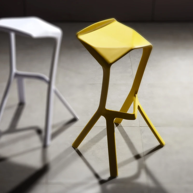 Minimalistic Lounge Bar Chair Modern Design High Nordic Salon Bar Stool ...