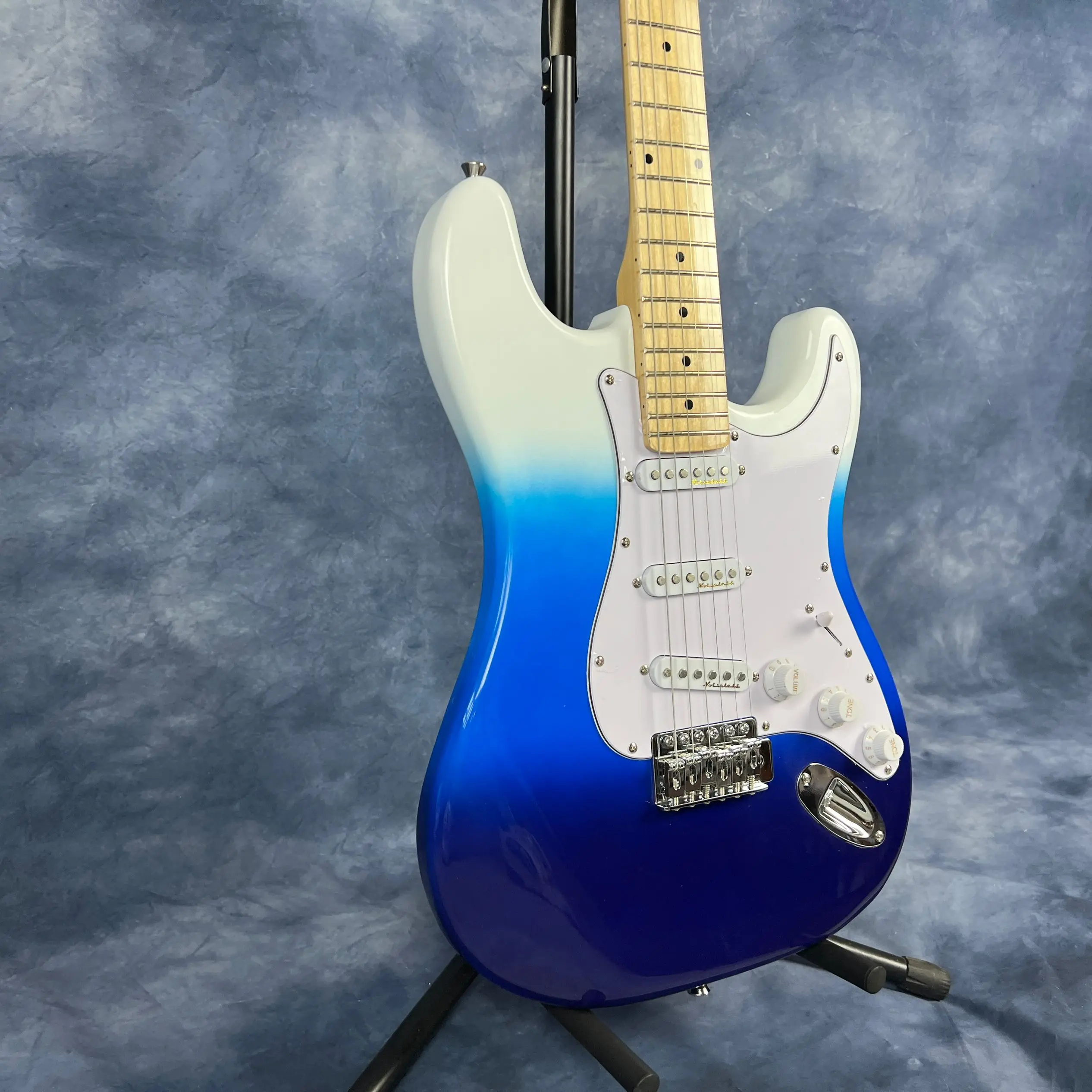Newst-Blue-color-Electric-Guitar-Maple-Neck-High-Quality-pickups ...