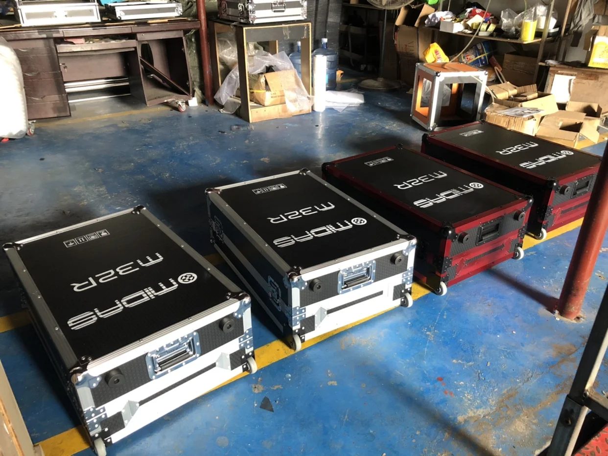 Midas-M32R-Air-Case-MIDAS-M32R-Air-Case-16-way-Digital-Mixer-Case ...