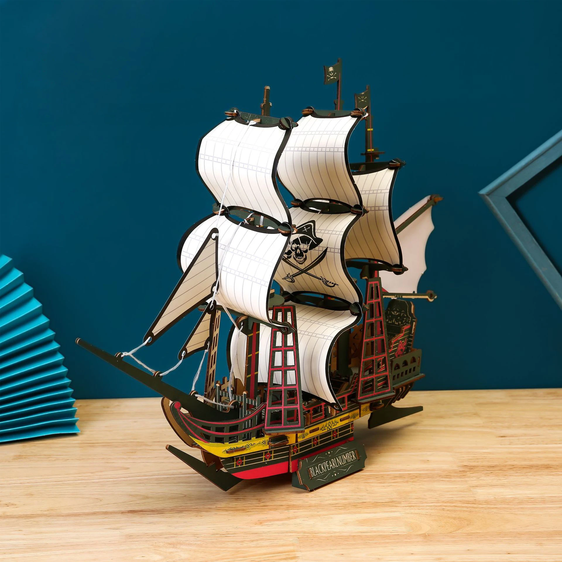 3D-Three-Dimensional-Sailing-Ship-Warship-Pirate-Ship-Wooden-Three ...