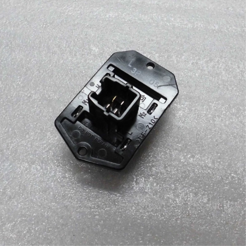 New Genuine OEM Parts RESISTOR,BLOWER 74140-58J00 For Suzuki Swift Alto ...