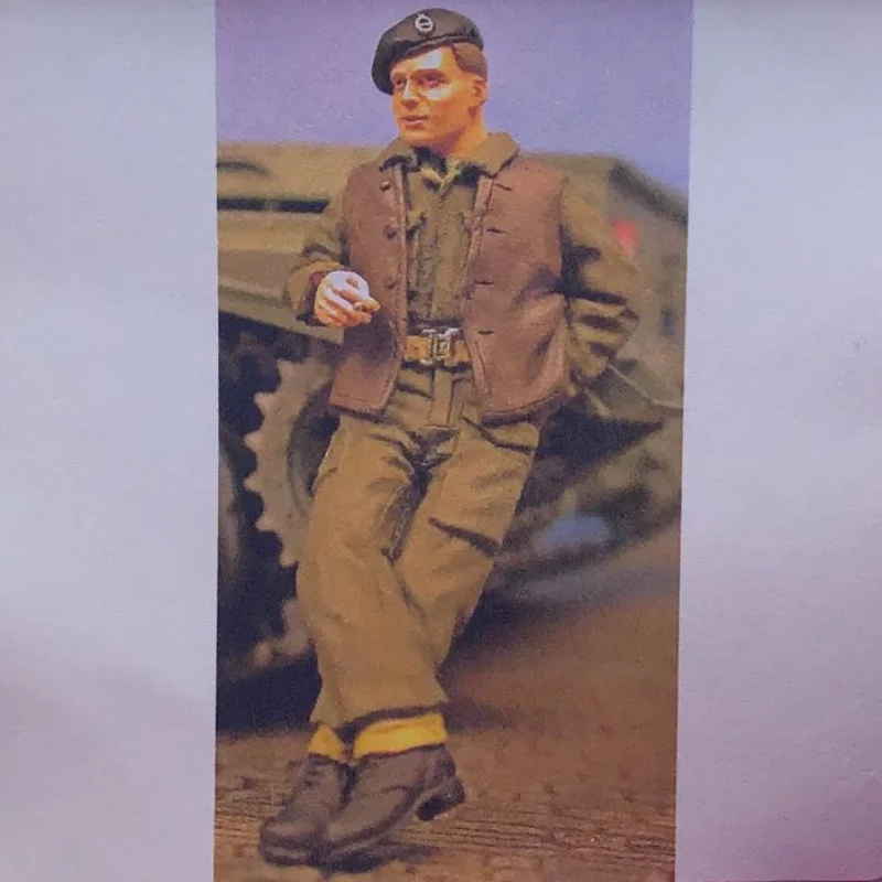 1-35-Scale-Resin-Figure-Assembled-Model-Kit-History-Military-Canadian ...