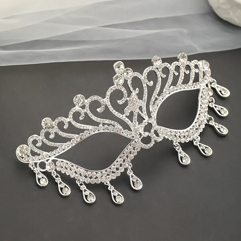 Luxury-Crystal-Mask-For-Women-Baroque-Rhinestone-Prom-Mask-Party ...