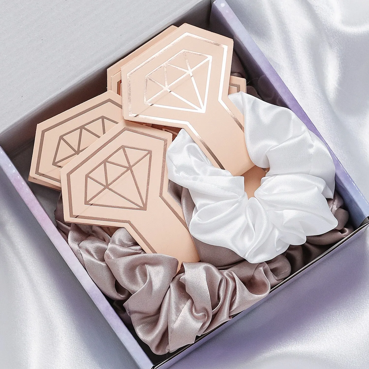 7-Pieces-Bridal-Bridal-Gift-With-Solid-Color-Satin-Hair-Band-Set-Gift ...