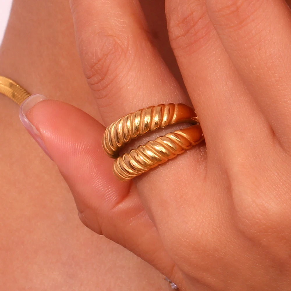 Why Layer Rings Are the Ultimate Statement Jewelry for Modern Women in 2024