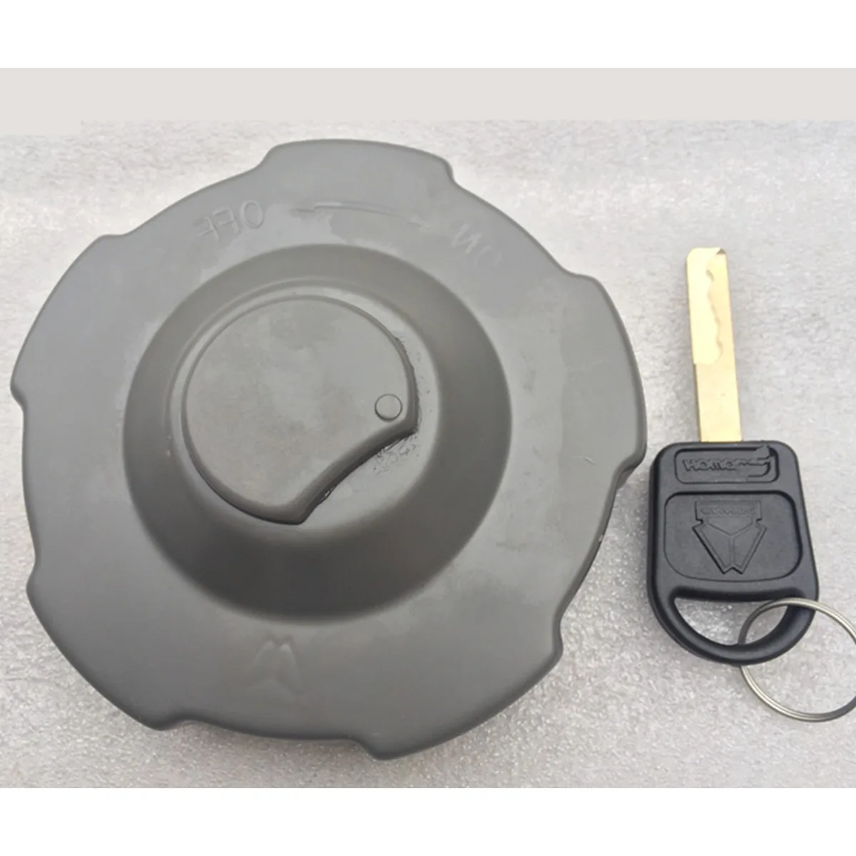 Fuel-Tank-Cover-For-Sinotruk-SITRAK-G7-C7H-G7H-G5-C5H-T5G-Special ...