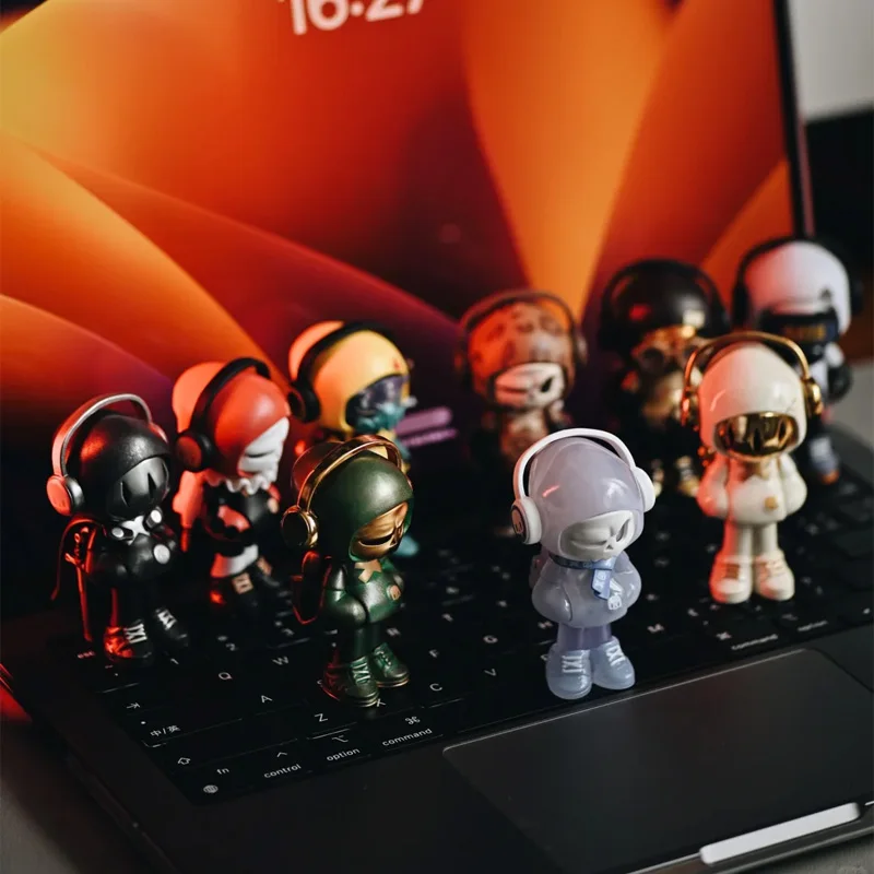 Mr-Bone-Time-Traveler-Blind-Box-Mini2-Anime-Figure-Mini-Skeleton-Action ...