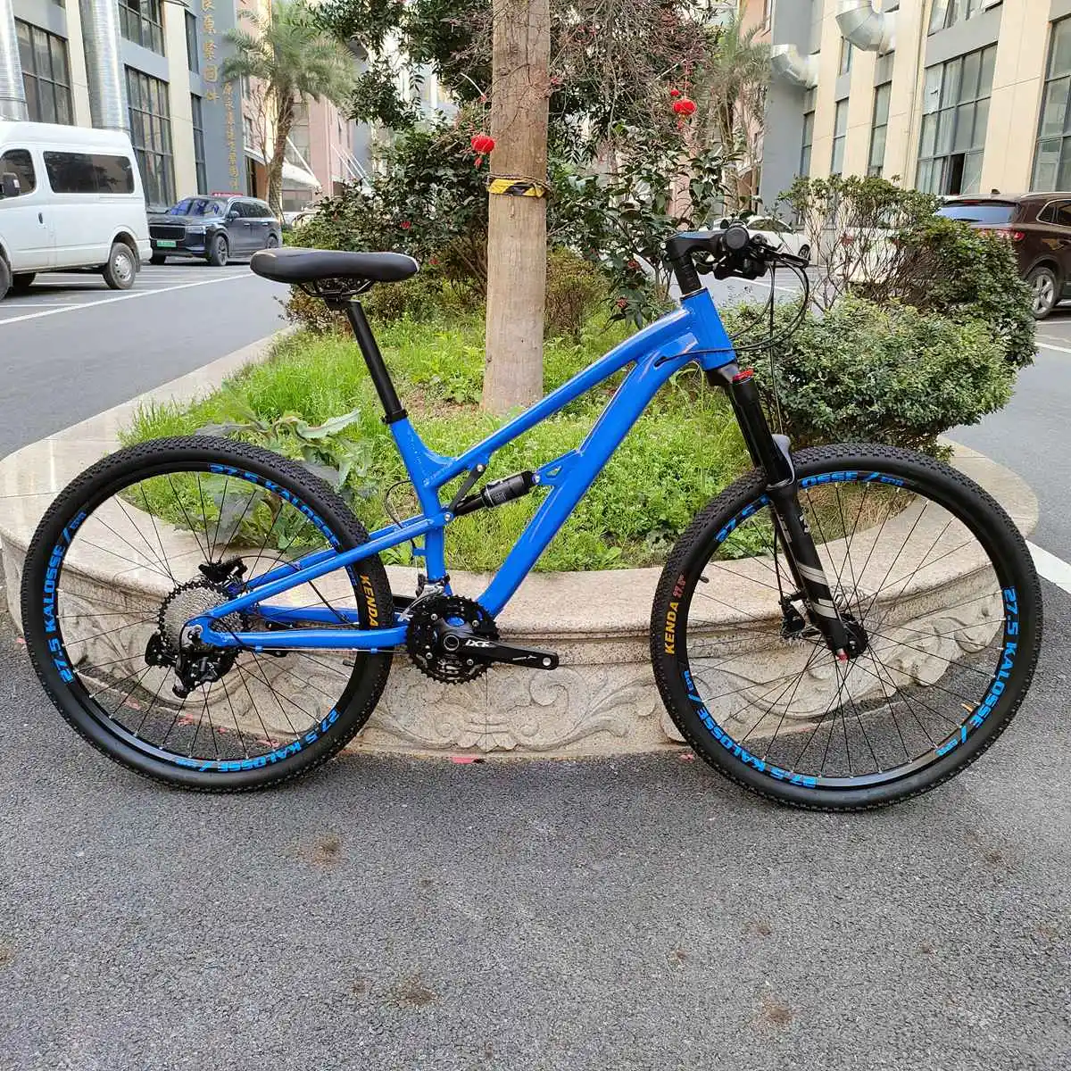 Kalosse-27-5x17-Inches-Hydraulic-Brakes-Bikes-Mountain-Bicycle-Mountain ...