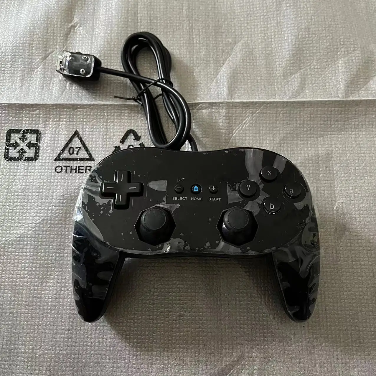 2pcs-Classic-Game-Controller-Pad-Console-Joypad-For-Nintendo-Wii-Second ...