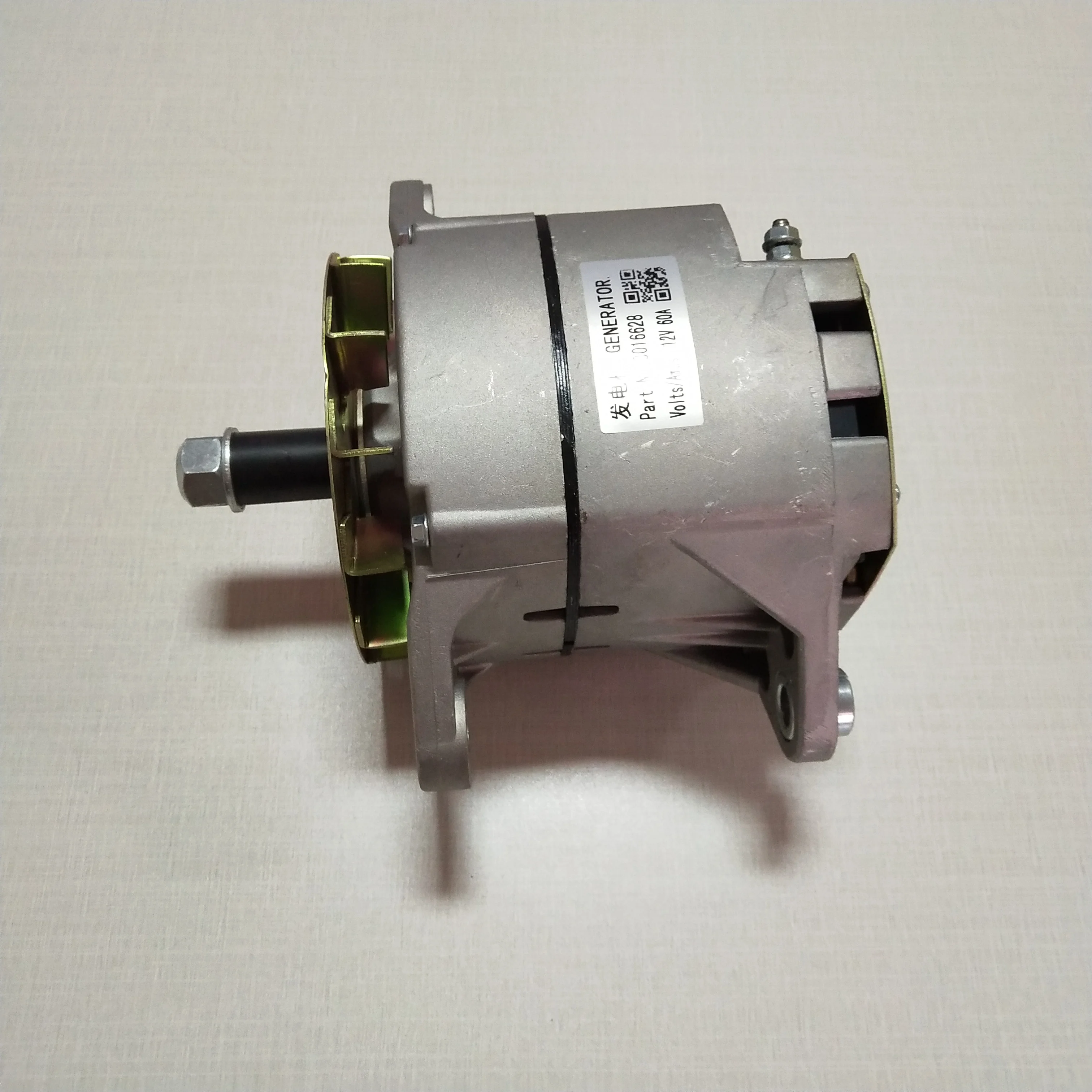 New diesel Engine Alternator Generator V28 12V 60A Generator Alternator ...