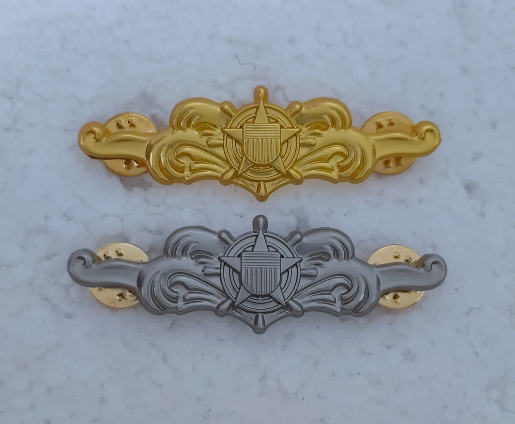 U.s. Coast Guard Cutterman Badge Uscg Officer Qualification Insignia ...