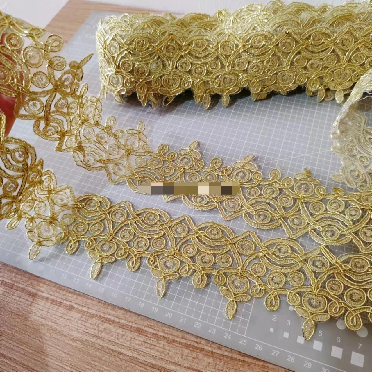 6CM-Wide-Gold-Trim-Embroidery-Sewing-on-Cord-Lace-Border-Beautiful ...