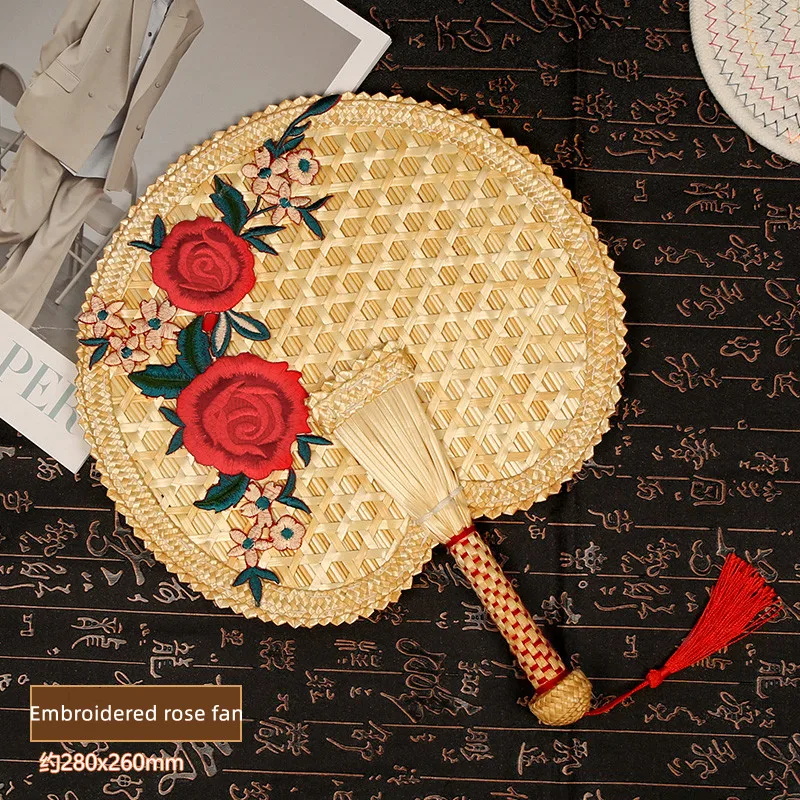 Chinese Traditional Pu Fan Summer Plantain Fan Pure Hand-woven Straw ...