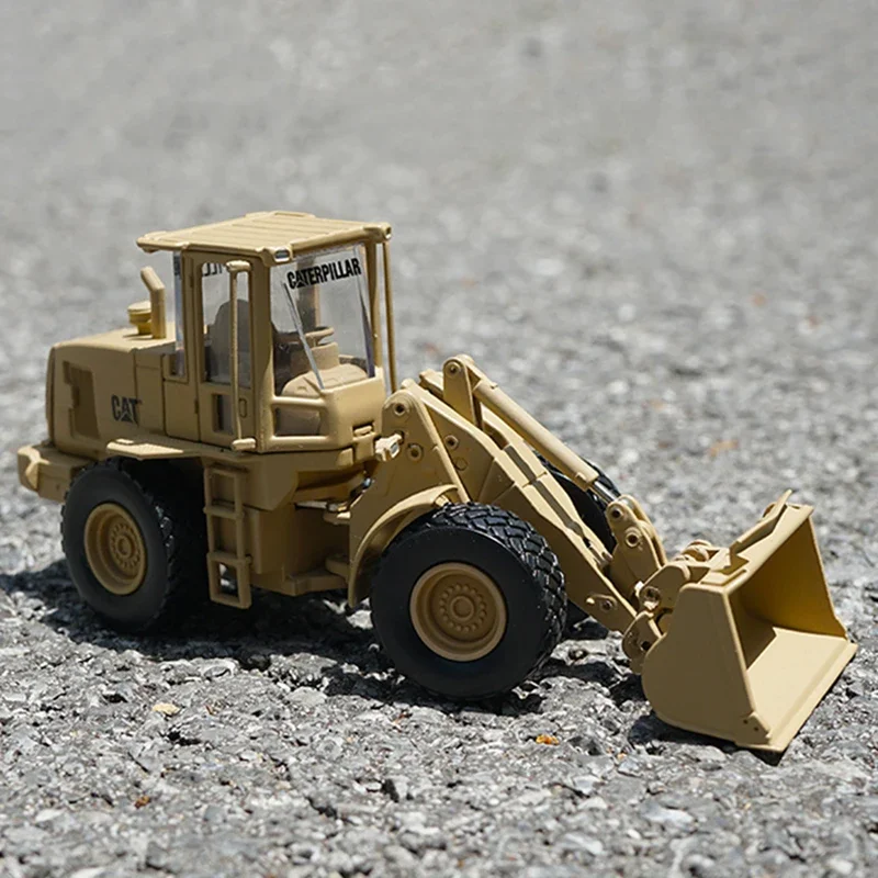 1-50-CAT-924H-Engineering-vehicle-bulldozer-Loader-grader-truck-road ...