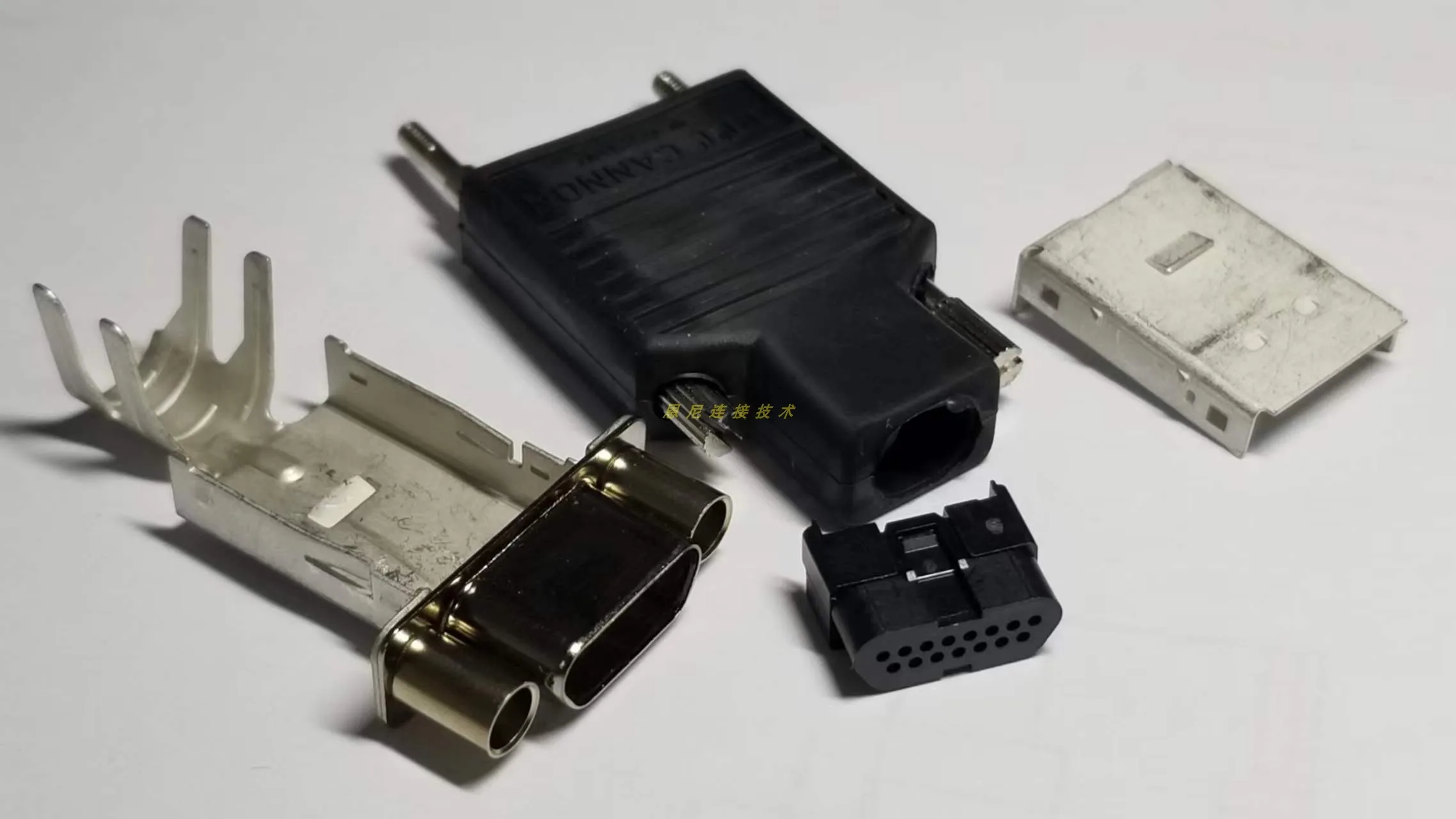 MDSM-9SC-Z11-VS1,121661-1086 Micro-D MDSM series 9-pin connector ...