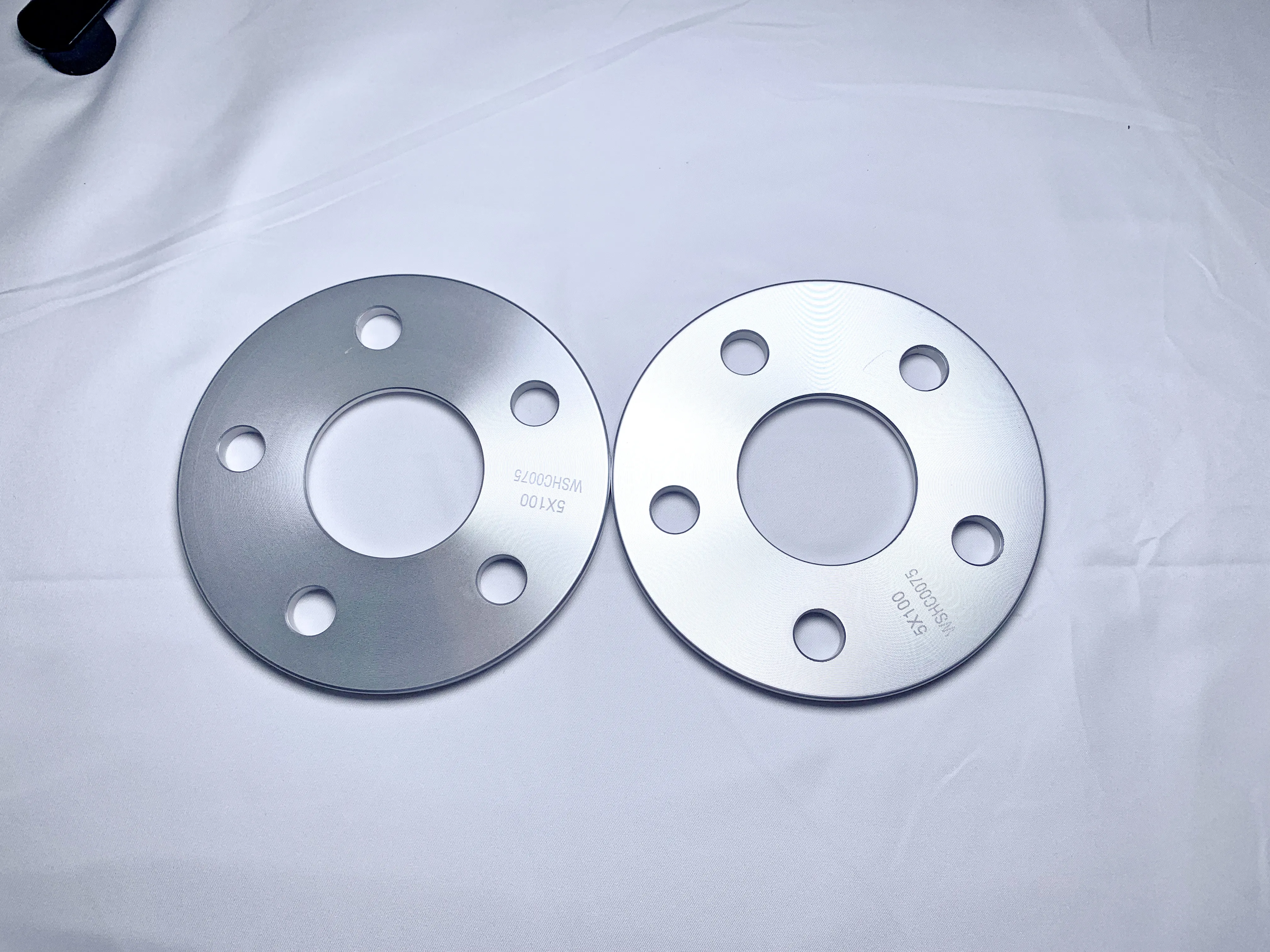 Wheel Spacer Of The Pcd 5x114.3 Mm Hub 64.1mm 8mm Thickness Wheel ...
