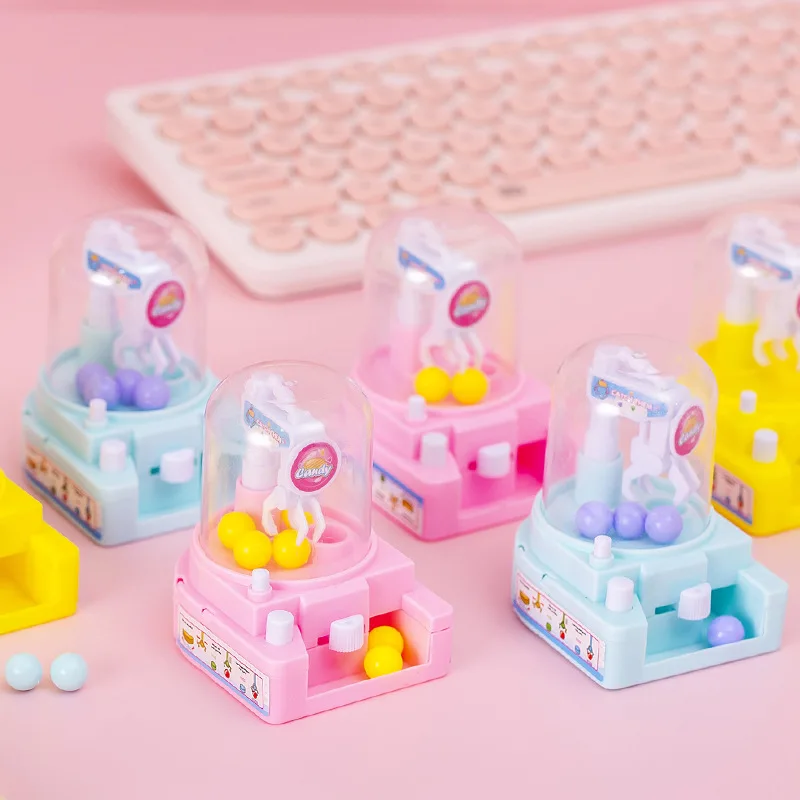 Spiky Ball Claw Machine