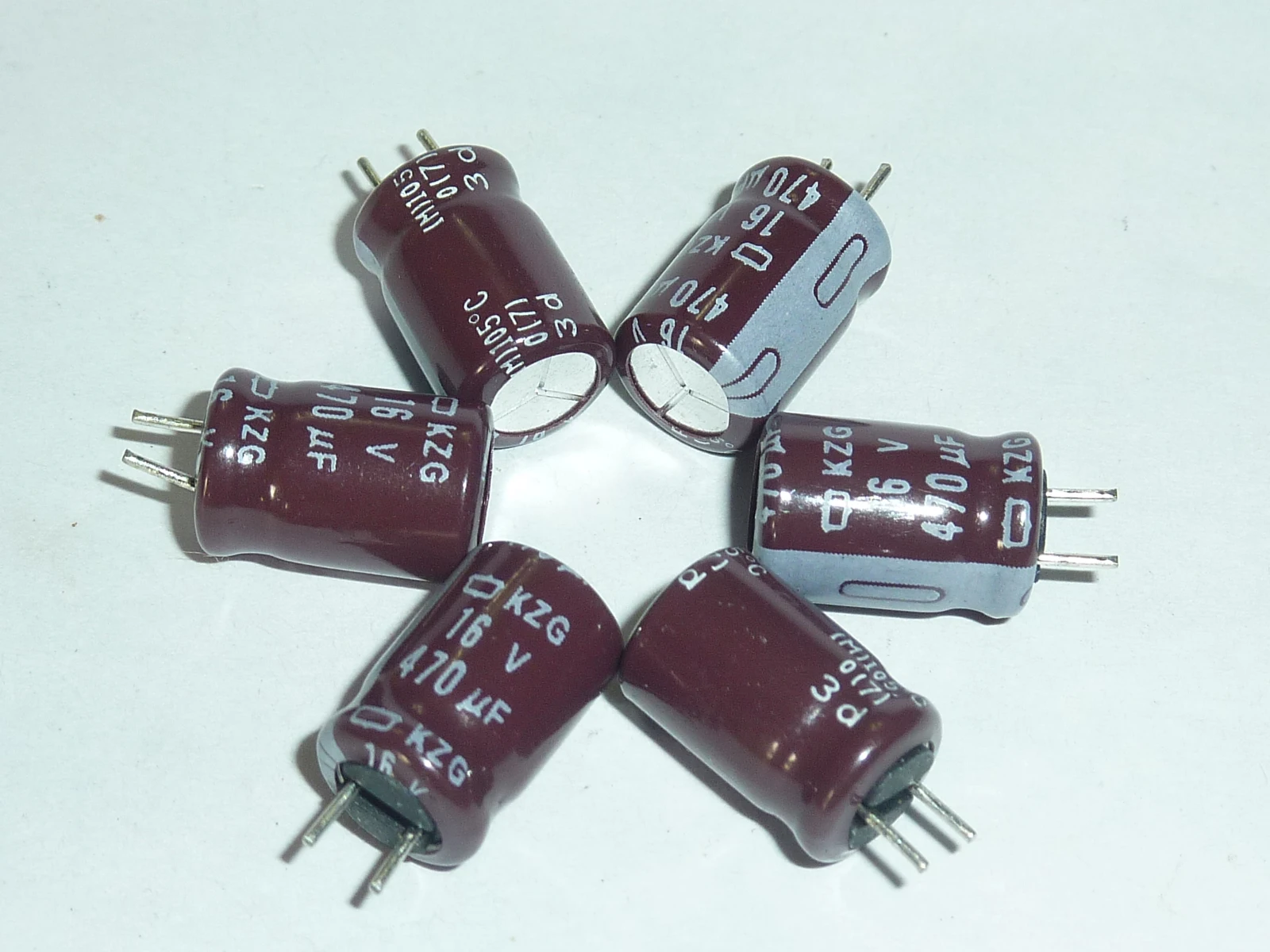 10pcs 470uf 16v Nippon Chemi-con Ncc Kzg Series 8x12mm Ultra Low Esr ...