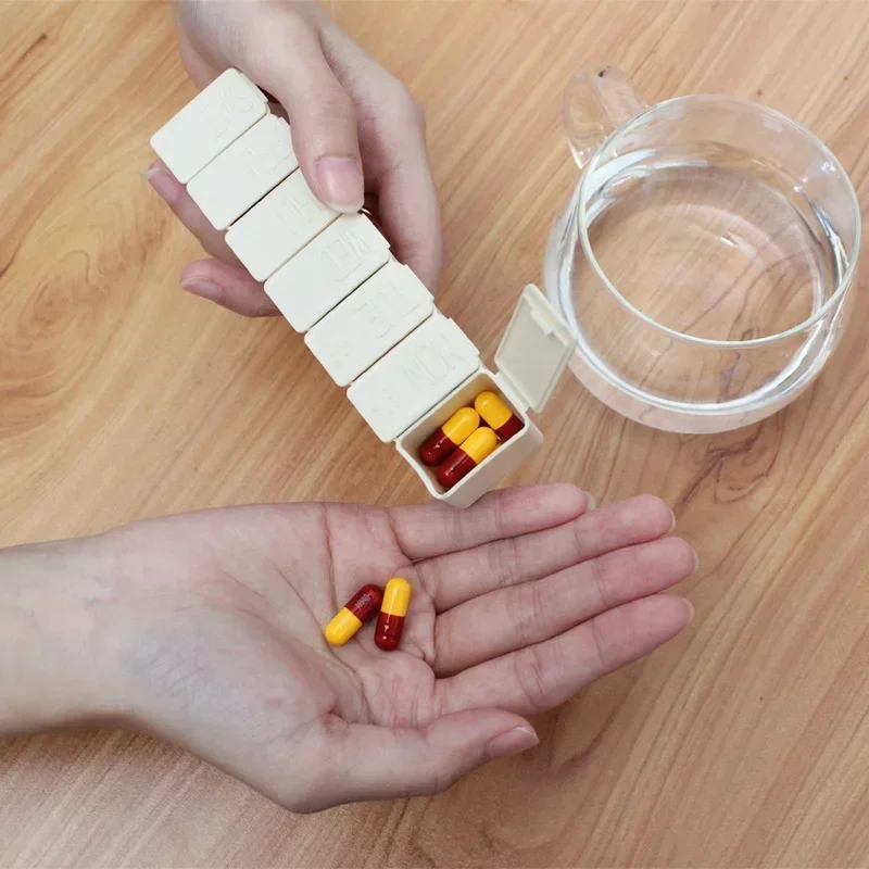 7Grid Slot Storage Organizer Container Case Pill Splitters Portable ...
