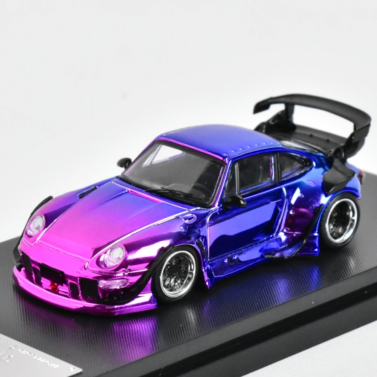Street-Weapon-SW-1-64-911-993-RWB-Diecast-Model-Car.jpg