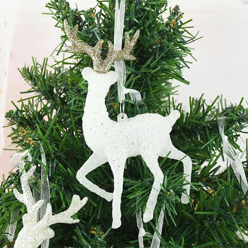 Decorating Small Reindeer