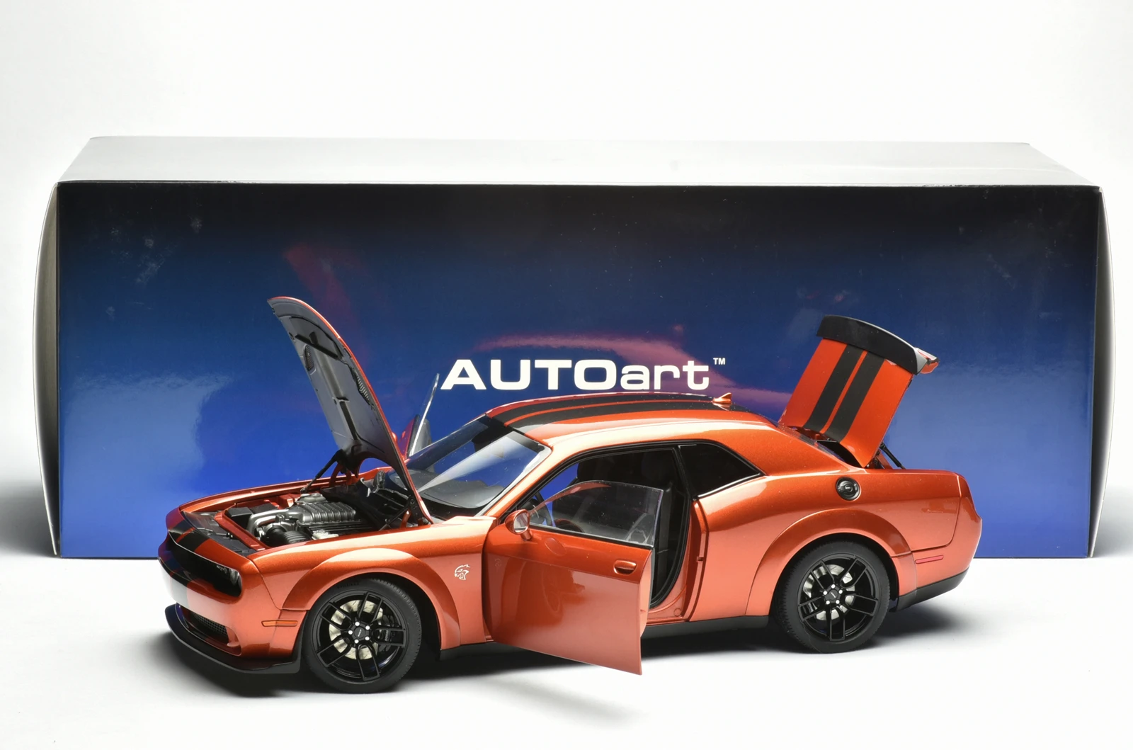 Autoart-1-18-SRT-Hellcat-Simulation-Limited-Edition-All-Open-Alloy ...