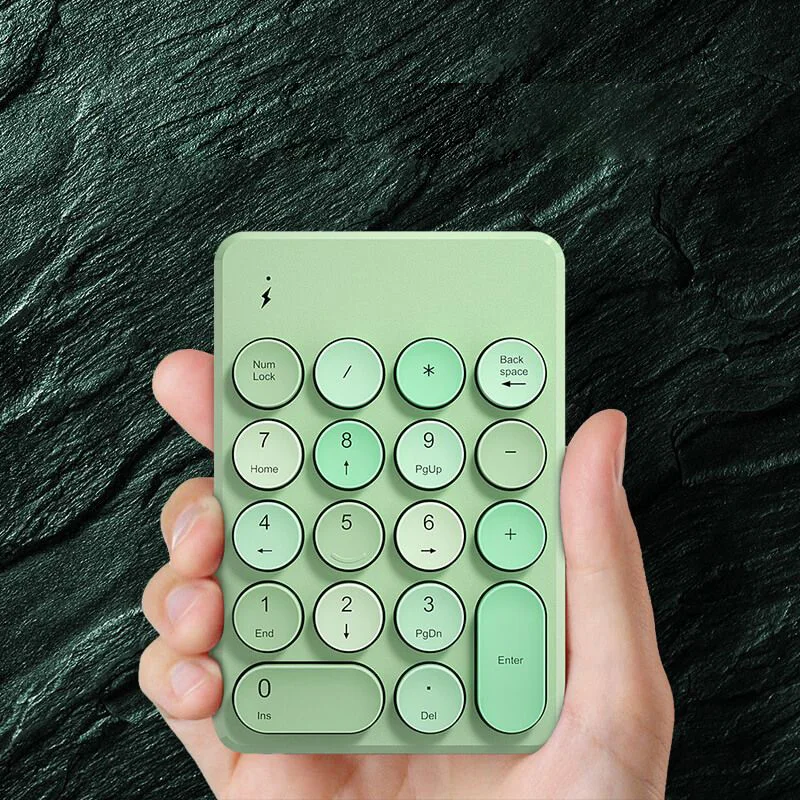 18 Keys USB Mini Digital Wireless Keyboard Small size Bluetooth Numeric ...