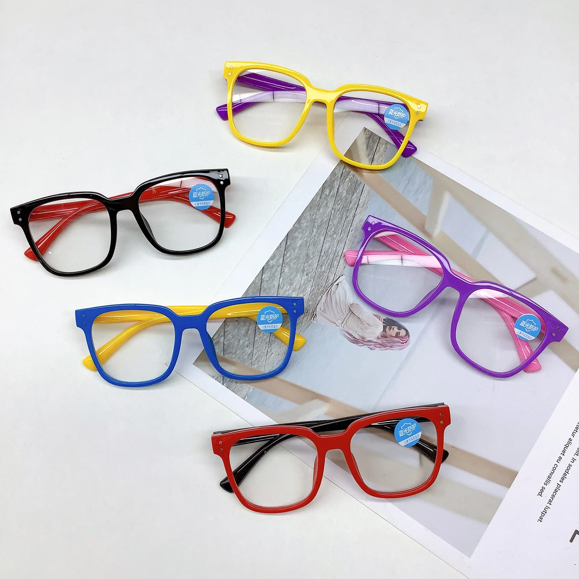 Fashionable-retro-contrasting-color-box-children-s-flat-lenses ...