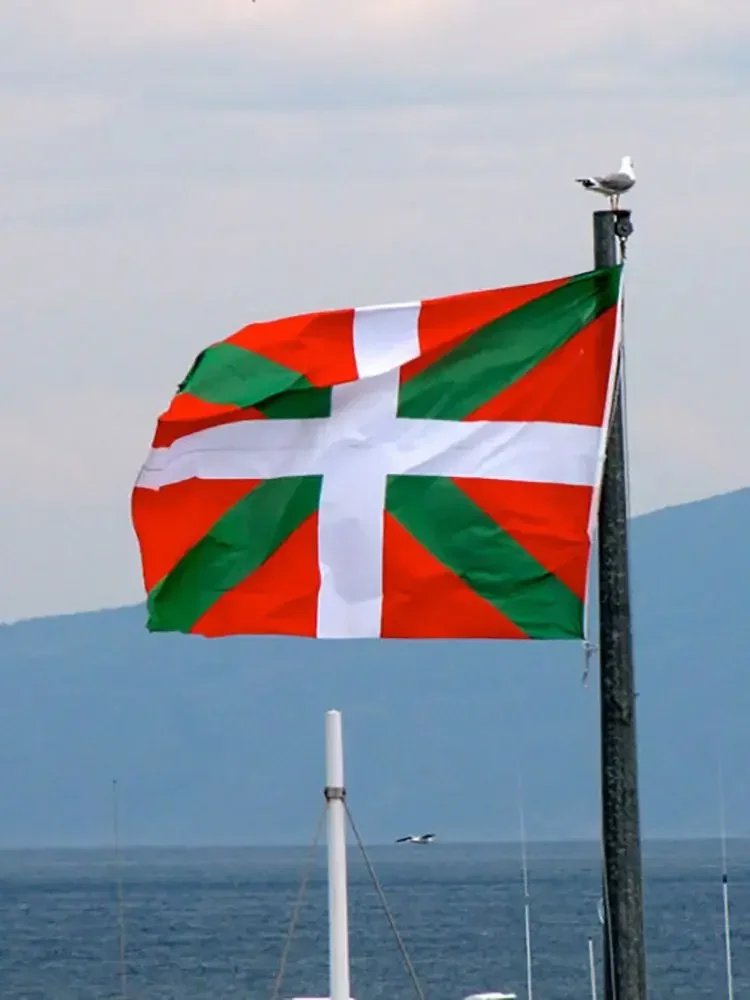 Drapeau-Euskal-Herria-Basque-Feel-d-coration-d-int-rieur-et-d-ext-rieur ...