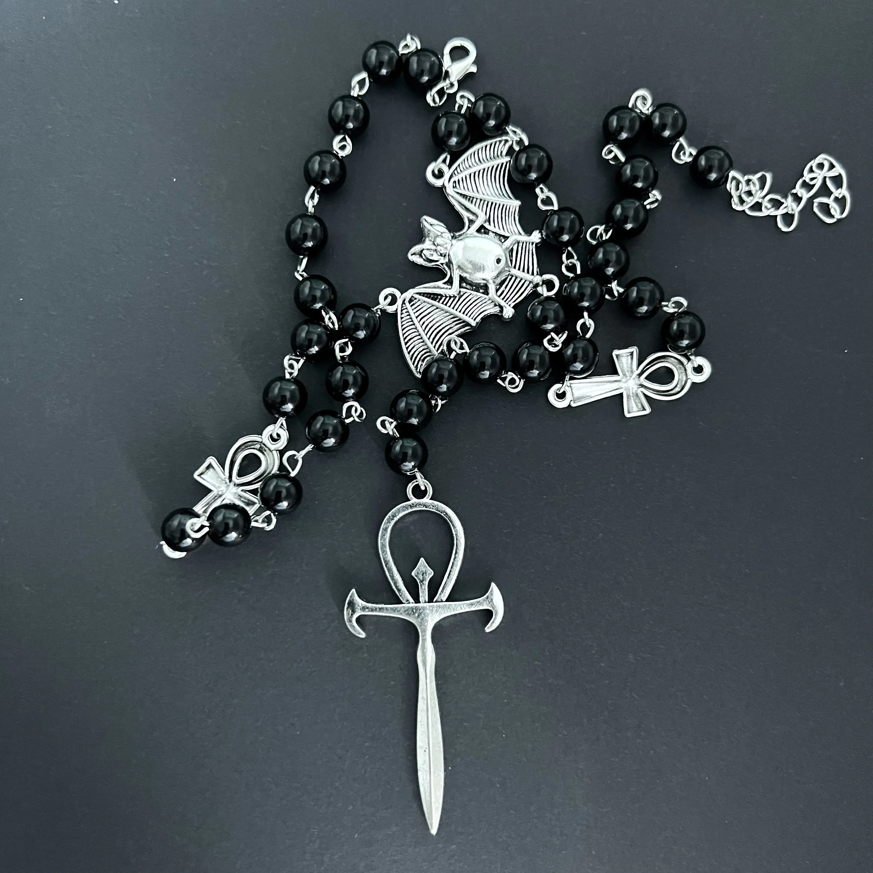 Vampire-Bat-Pendant-Necklace-Gothic-Dracula-Order-Nosferatu-Vampyre ...