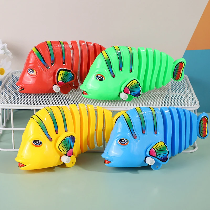 Plastic-Clockwork-Toy-Wind-Up-Wiggle-Fish-Toys-Running-Clockwork ...
