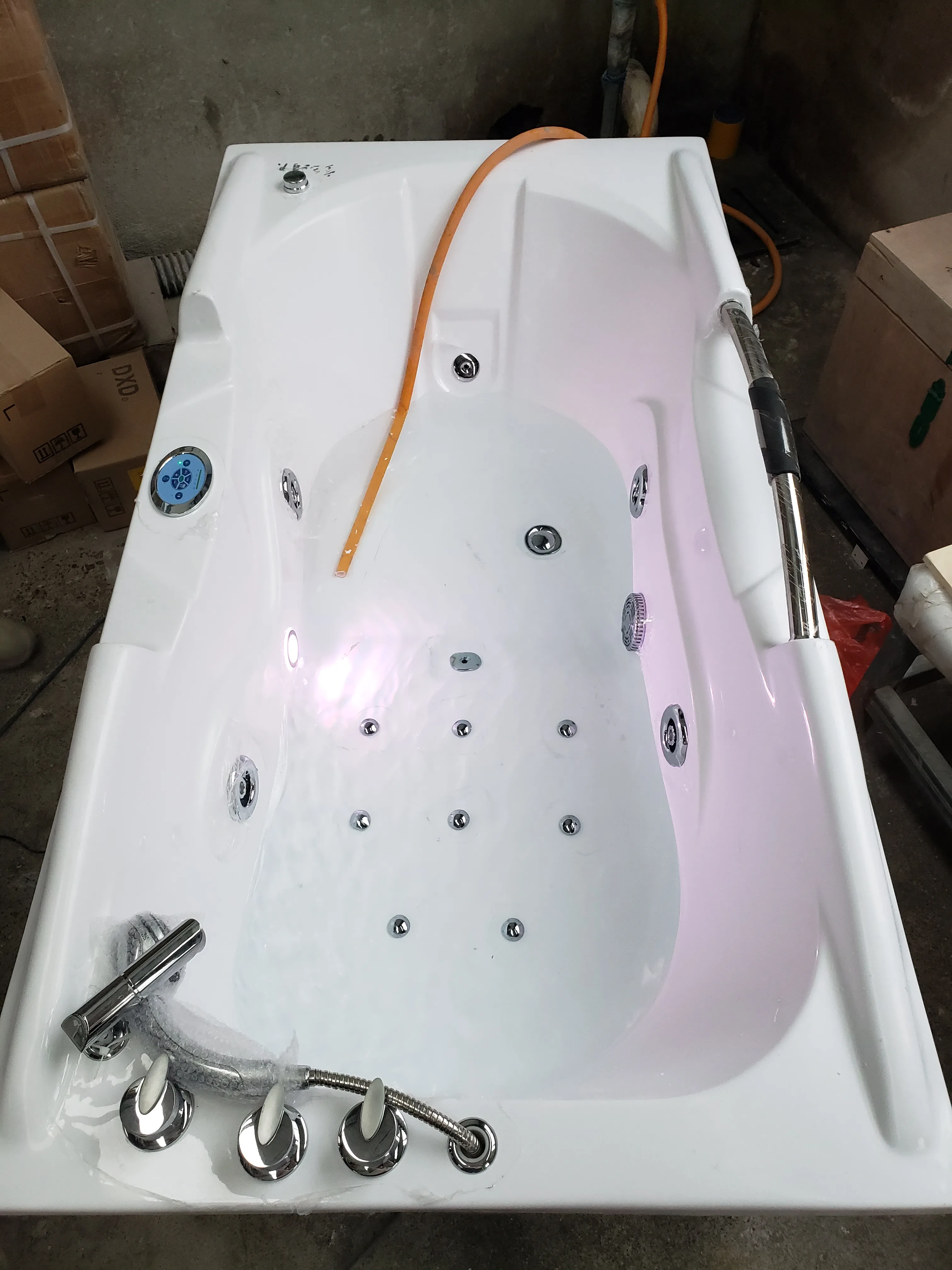 Роскошные дуговые угловые гидромассажные ванны Портативная спа-ванна ...