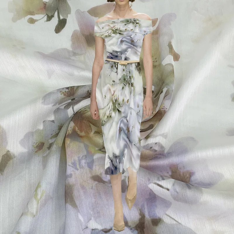 Thin-Draping-Glossy-Pleated-Texture-Imitation-Acetate-Fabric-Emily-Dress-Cheongsam-Satin-Fabric.jpg