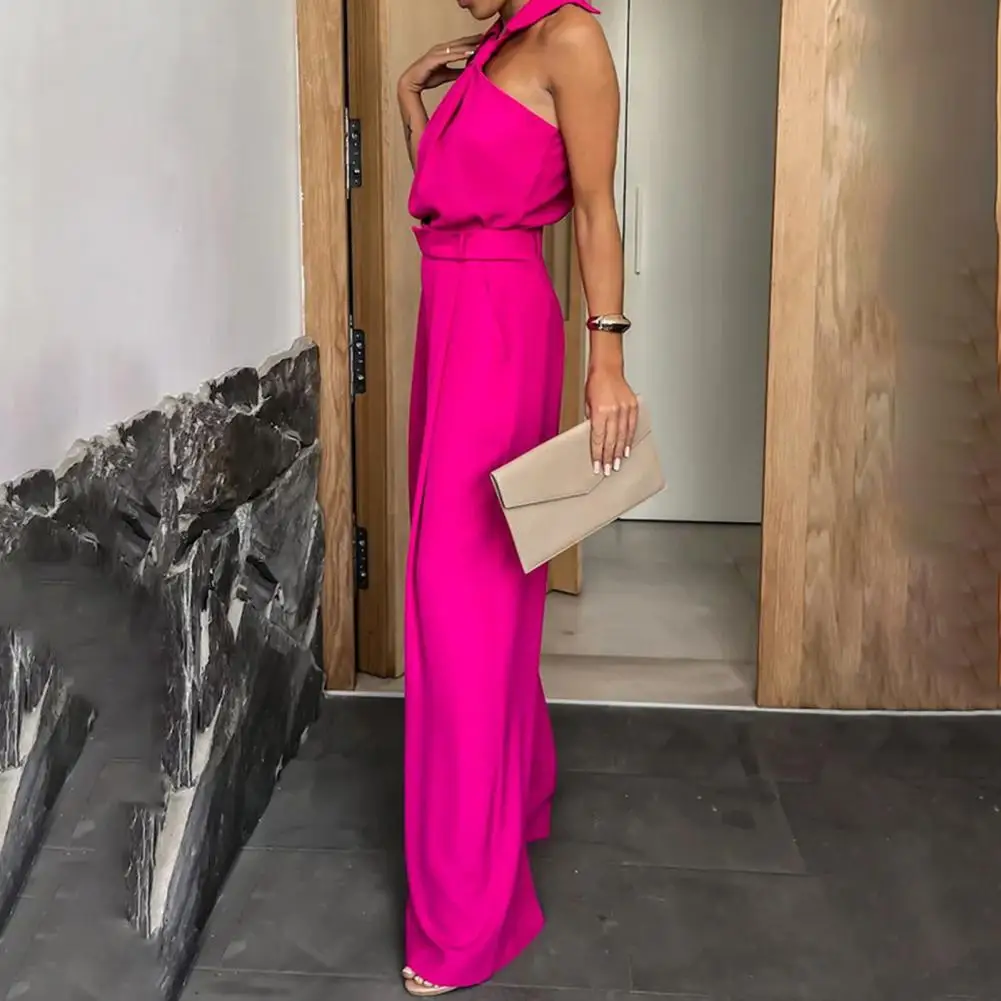 Mono-holgado-elegante-con-cuello-Halter-y-hombros-descubiertos-dise-o ...