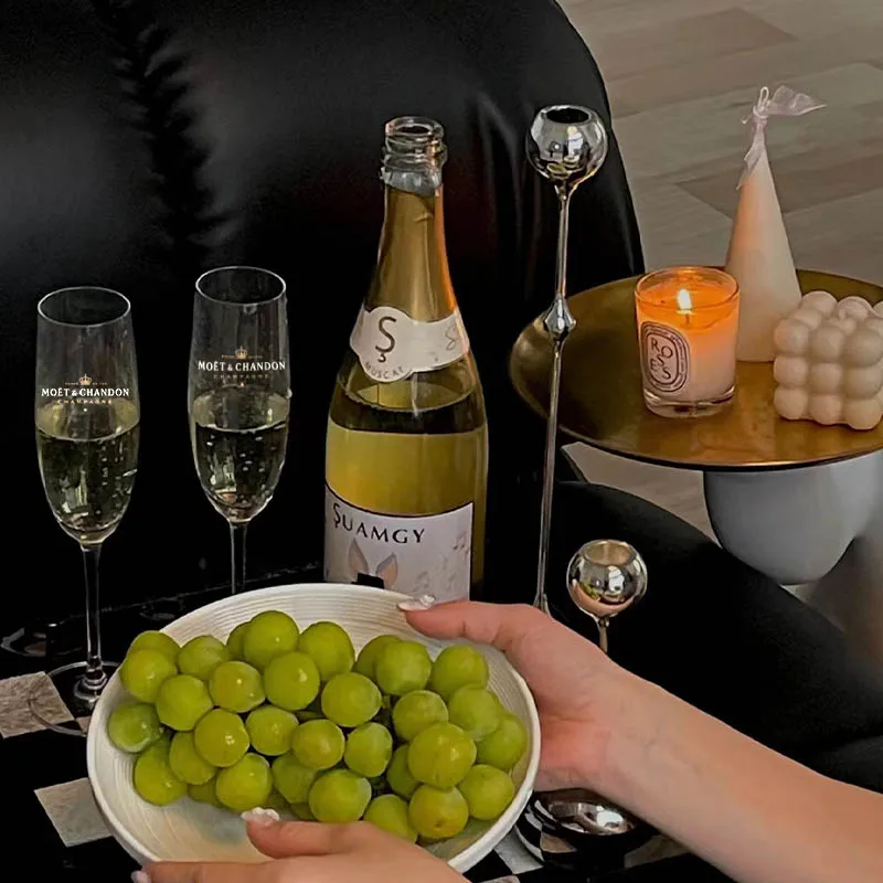 Crystal Champagne Party