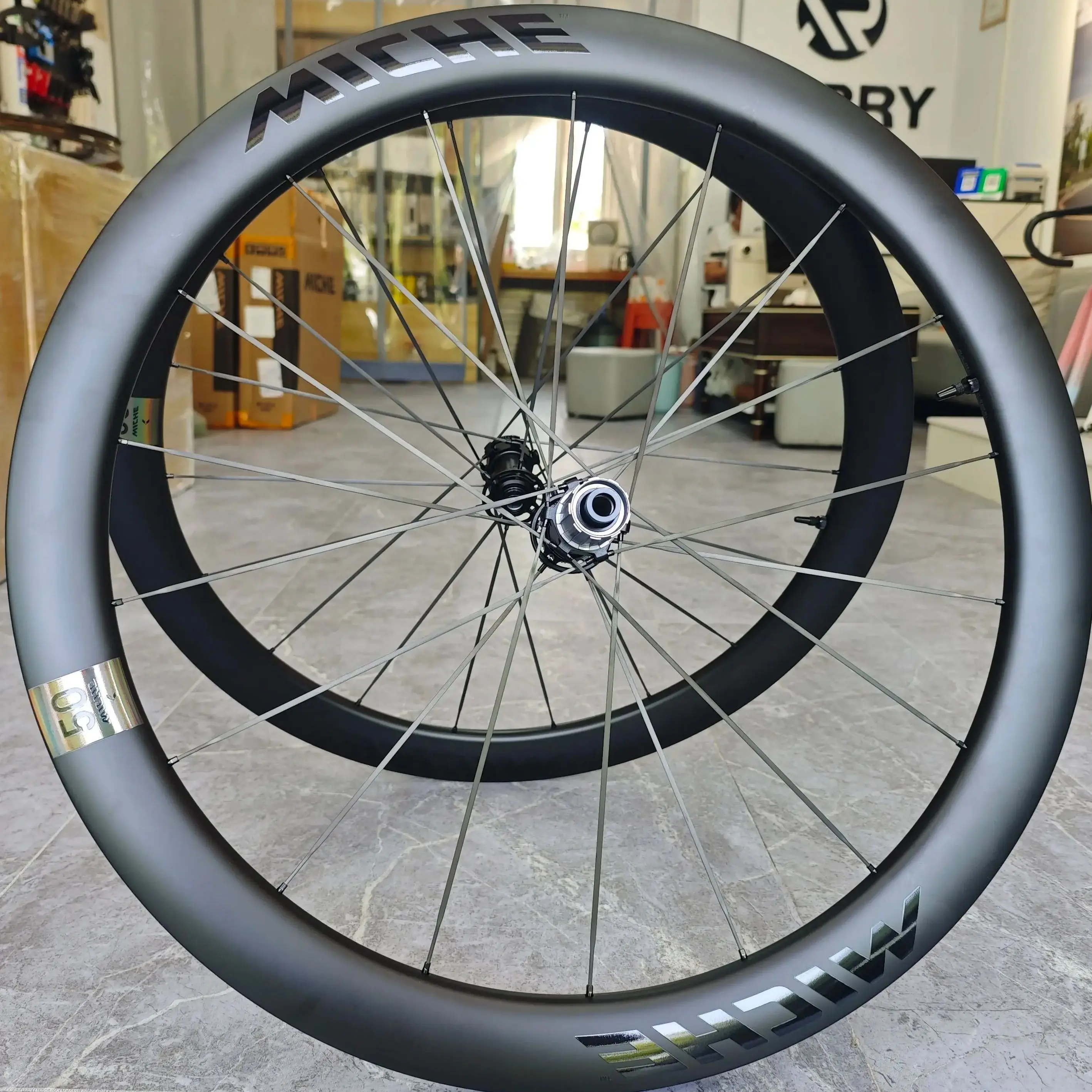 Italy MICHE Disc Brake Carbon Wheels VONOA carbon spoke Center Lock ...