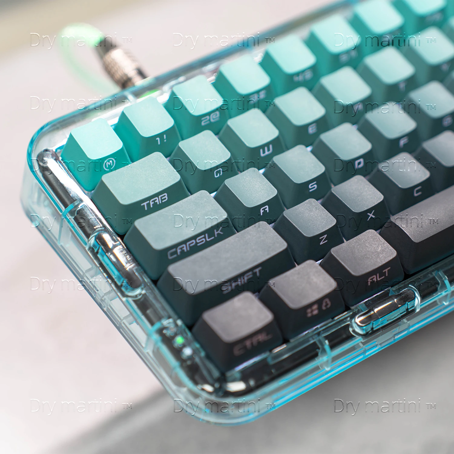 Cyan-Curtain-Side-Engraved-Translucent-Keycaps-OEM-Gradient-Green-Dual ...