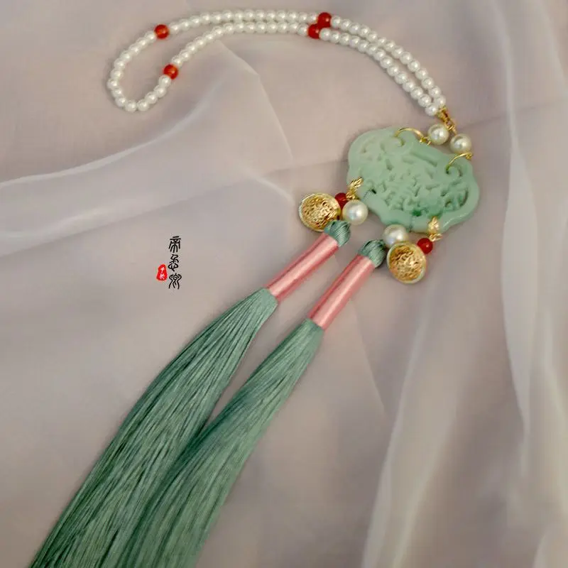 The original waist wearing Han costume accessories will sound the bell ...