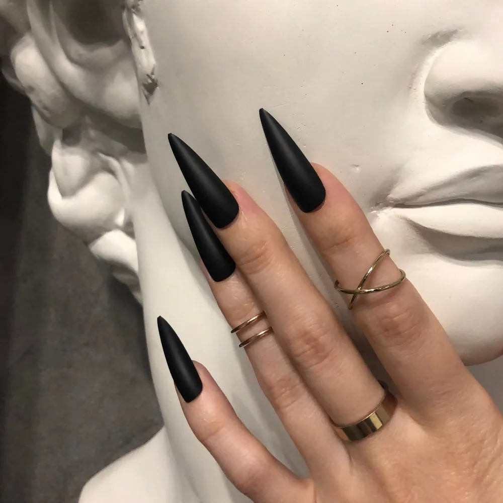 20pcs Long Black Matte Fake Nails Reusable Solid Color Oval Sharp End ...