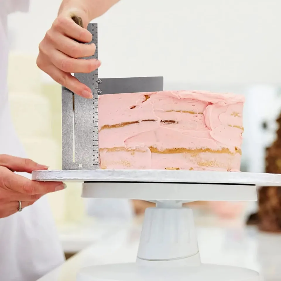 Metal Cake Scraper Adjustable Cake Leveller Smoother - Pink Modelling ...