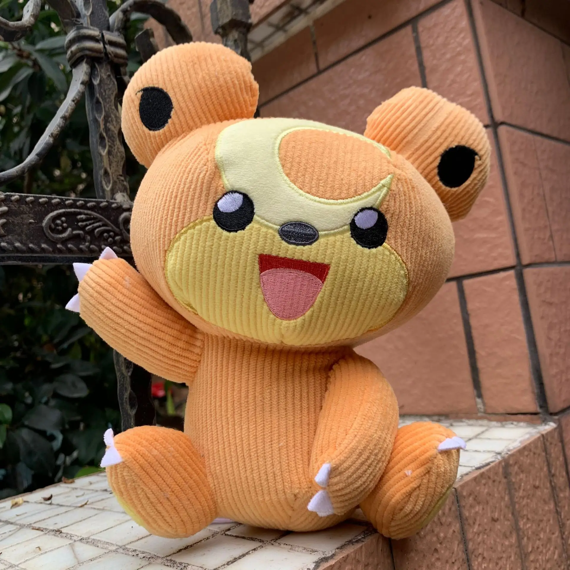 Pokemon Teddiursa Plush